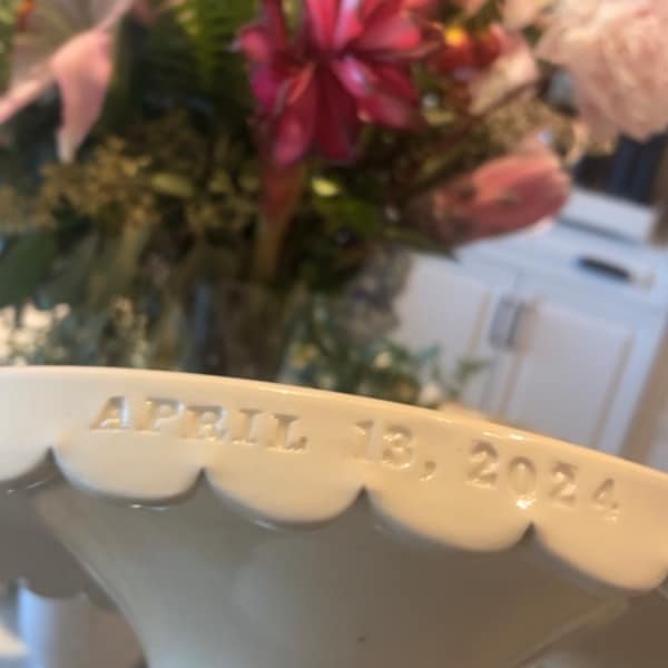 Statement Vase Floral Illustration Botanical Centerpiece - Etsy