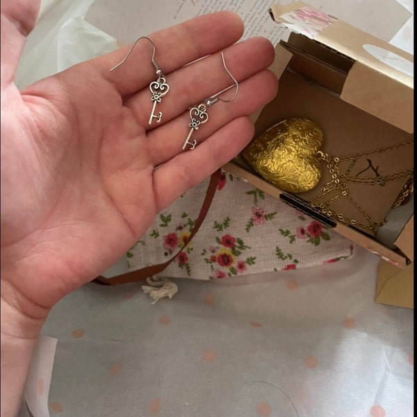 Best Friends Oversized Heart Locket Necklace, Friendship Necklace ...