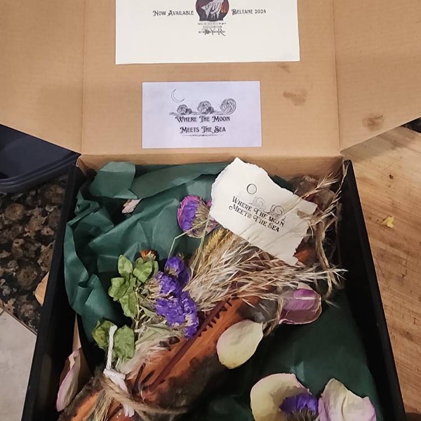 XL Viking Norse Pagan Rune Container & Offering Box - Etsy