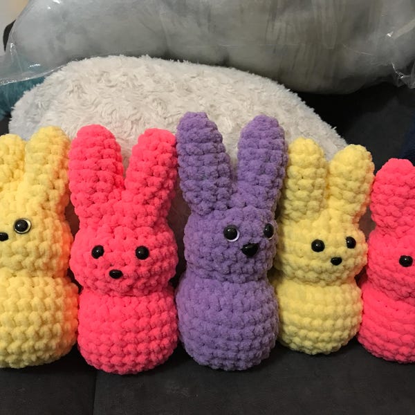 No Sew Easter Peep Bunny Crochet Pattern - Free Keychain Peep Pattern ...