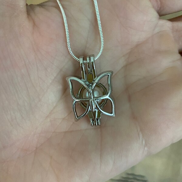 Disney Cage, Necklace & Pearl DIY Kit, Alice in Wonderland Butterfly ...