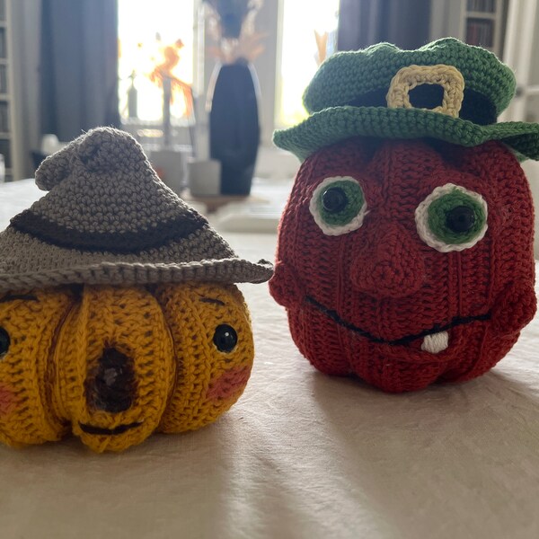 Crazy Pumpkin Crochet Pattern/ Pumpkins in a Hat for Halloween ...