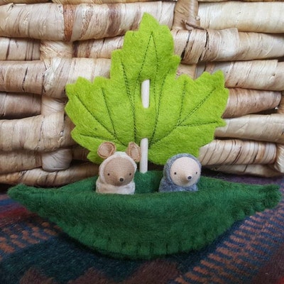 Toy Boat With a Leaf Sail, Wool Felt Canoe, Waldorf Toy - Etsy