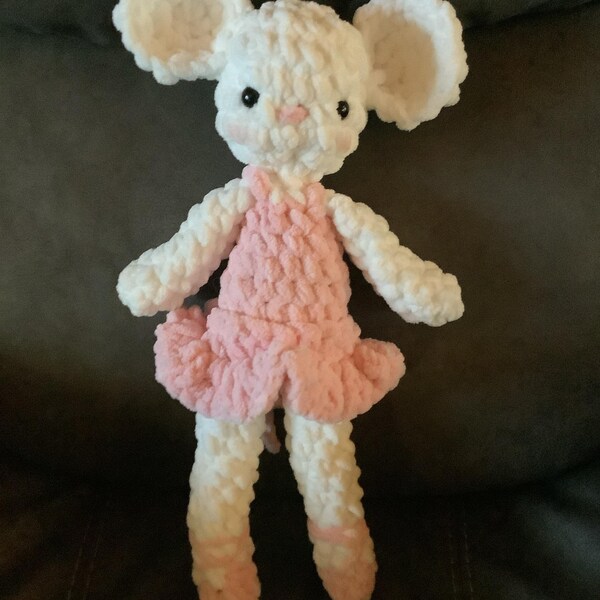 Brie Mouse + Mermaid Tail Mod CROCHET PATTERN (fable Collection) - Etsy