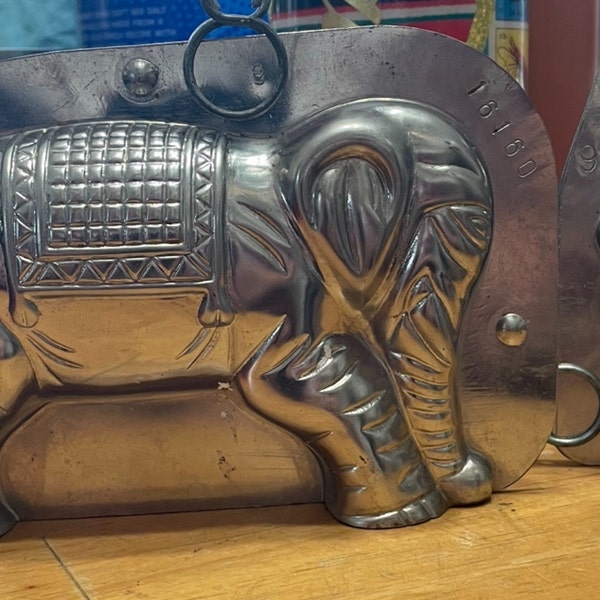 Set of 10 Vintage French Petite Curtain Rings, Vintage Clip on Curtain ...