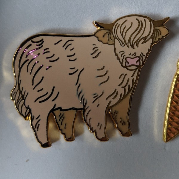 Highland Cow Hard Enamel Pin - Etsy