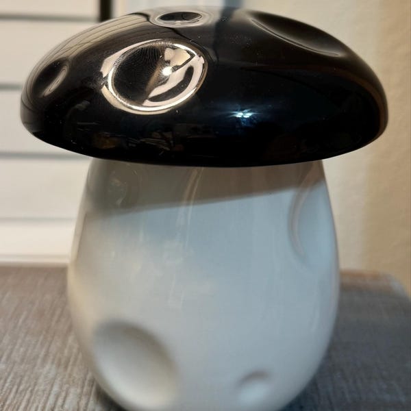 Blue and White Ceramic Shell Starfish Ashtray, Large Simulated Shell ...