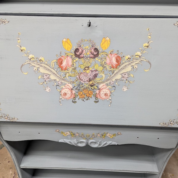 Fairytale Florals Transfer by IOD - Etsy