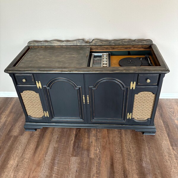 Antique Farmhouse Dresser / Sideboard With Mirror - Etsy