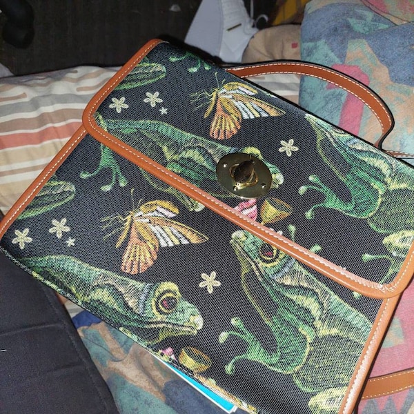 Frog Print Canvas Bag With Shoulder Strap/dark Academia Bag/goblincore ...