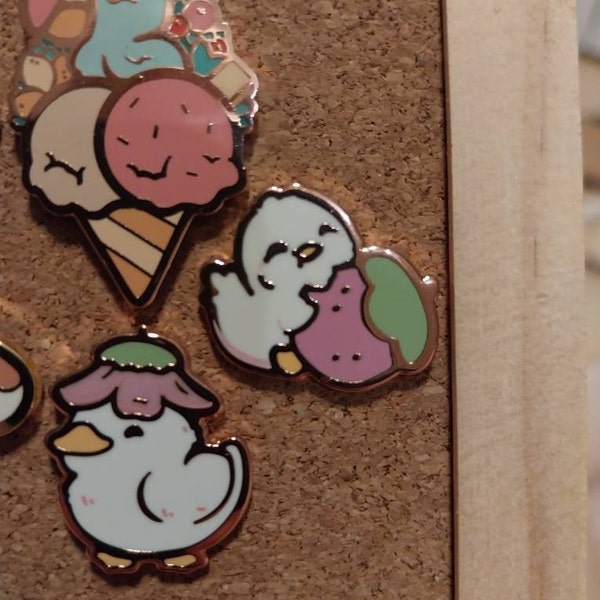 Munching Duck Enamel Pin Cute Adventurer Hard Enamel Pin Snack Duckling ...