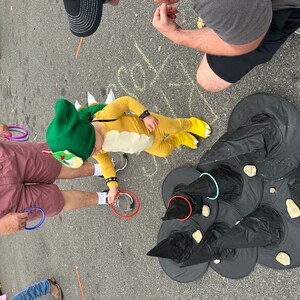 Cartoon Classics Animal Masks Road Runner Bird Sneaky Coyote Tasmanian ...