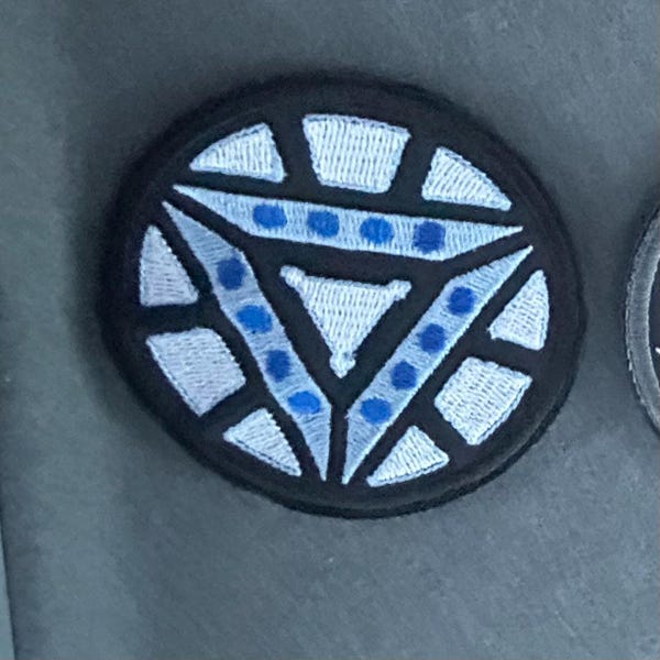 Iron Man Tony Stark Chest Arc Reactor Emblem Iron-on Embroidered Patch ...