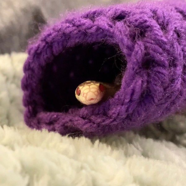 Custom Snake Sweater | Crocheted Snake Sweater | Crocheted Sweater - Etsy