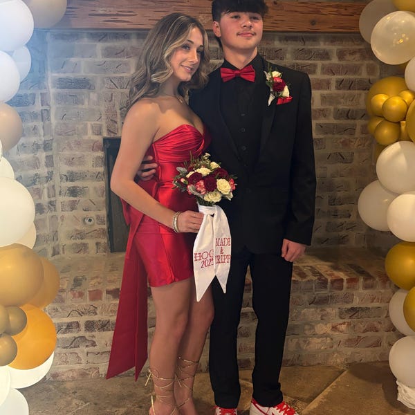 Custom Embroidered Bouquet Wrap Sash Bow HOCO Prom Bouquet Sash With ...