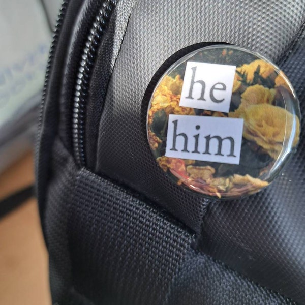 Pronoun Pins: CUSTOM ORDER **quantity-based Discount!** Free US ...
