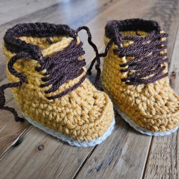 CROCHET PATTERN Cute Baby Sneaker Crochet Booties federation Runners ...