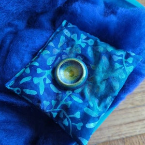 Akha Style Spindle in Sugar Maple and Black Walnut made to - Etsy