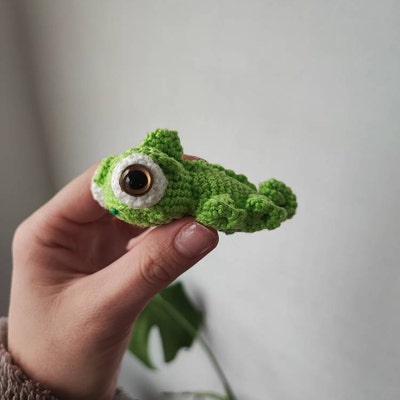 Pascal Crochet Pattern, Amigurumi Chameleon Pascal From Tangled ...