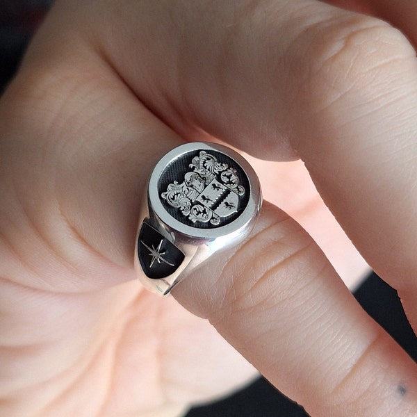 Personalized Signet Ring, Custom Made Family Crest Signet Ring With ...
