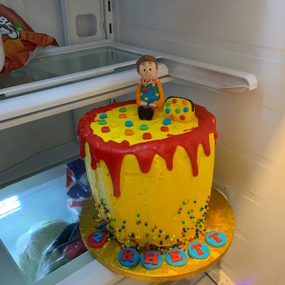 Handmade Edible Mr Tumble, Cbeebies Cake Topper, Birthday - Etsy UK