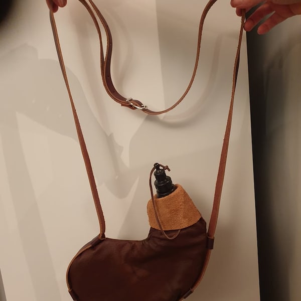 Leather Flask Wineskin, Medieval LARP Quality Water Bag /P/ (AB) - Etsy