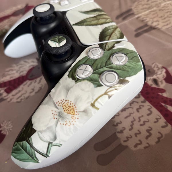 Spider Web Steam Deck Skin, Cute Spiders Black Steamdeck Decal Wrap ...