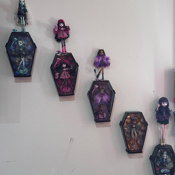 Stands by Willow - Colorful Doll Stands Inspired by Barbie - Etsy