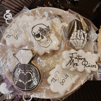 Scream Movie Inspired Decorated Sugar Cookies - Etsy