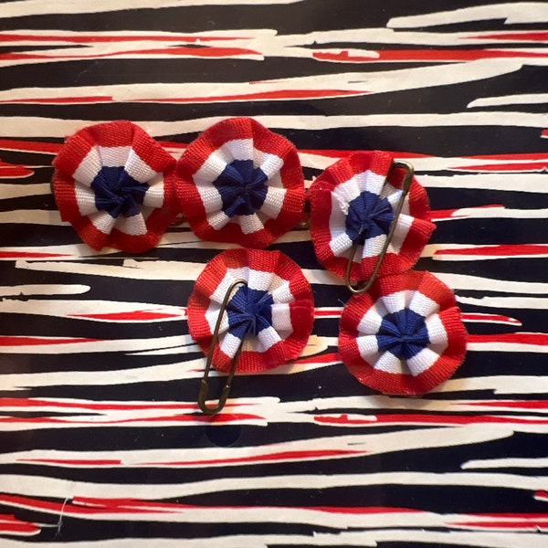 Royal Cockade Brooch, Royal Blue. Made in France (blue Royalist Rosette ...