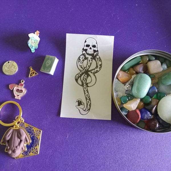 Wizarding Potter Themed Crystal Confetti Scoop / Wizarding World ...