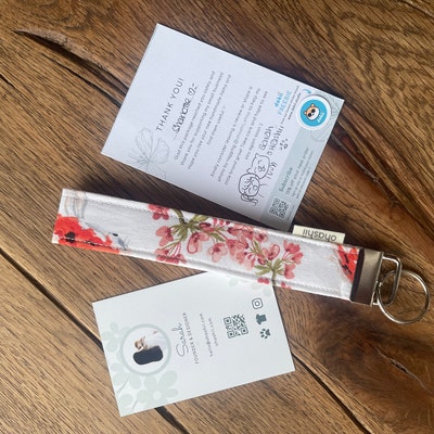 3D Kumo: Japanese Premium Origami Adult Face Mask Black & Gold Cloud ...