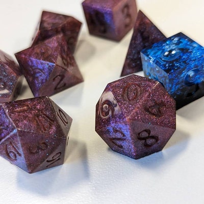 Sossal Frostbite Dice Set for Dnd 7 Piece Sharp Edge Resin Dice Set, Handmade, Custom RPG Dice ...