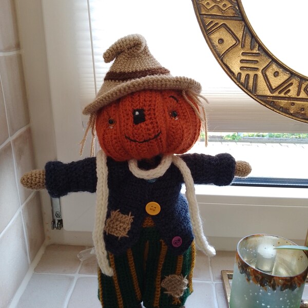 Halloween Crochet Toy Cute Scarecrow/amigurumi Scarecrow Pattern PDF ...