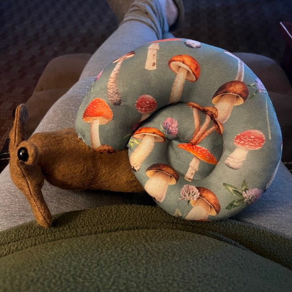 Jester - the Snail PDF Plush • Digital Download • Slug Soft Toy ...