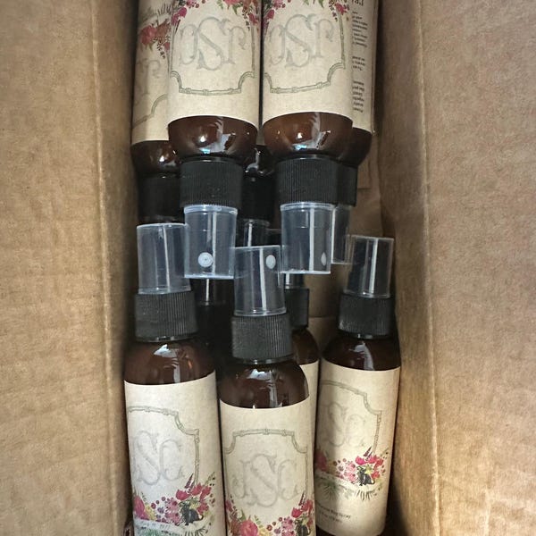 Bulk 50+ Bug Spray Bottles & Labels | Be Smitten Not Bitten ...