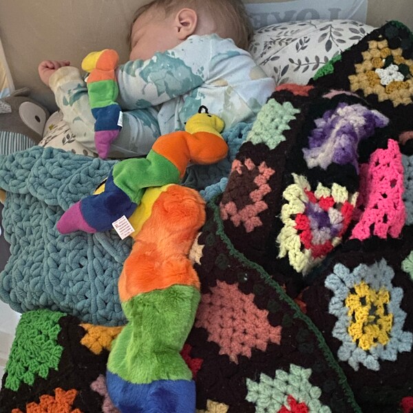 TY Beanie Baby YIKES the Halloween Bear hallmark Gold Crown Excl. - Etsy