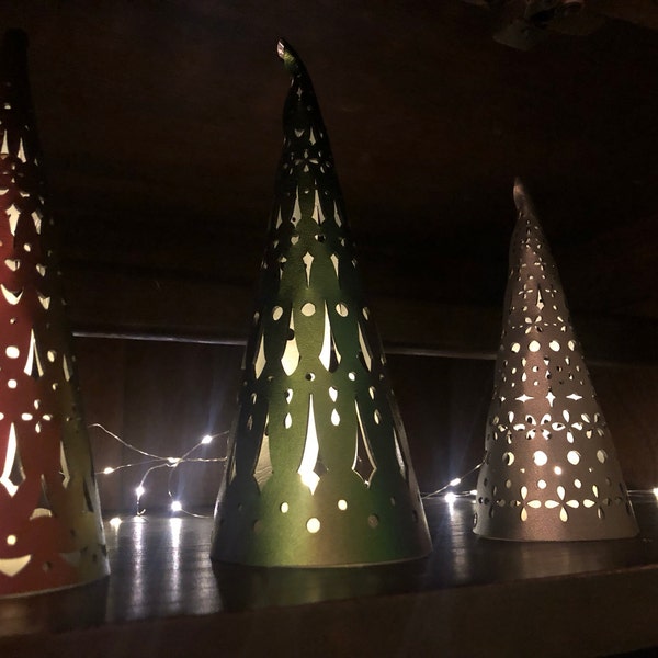 Holiday Tree Light Decorations | Christmas Luminaria | Holiday Tree ...