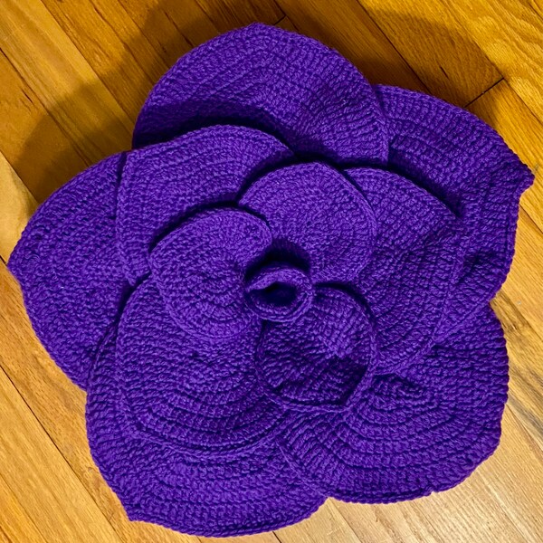 Crochet Rose Cushion Pattern - Rose Pillow - Crochet - Photo Tutorial ...