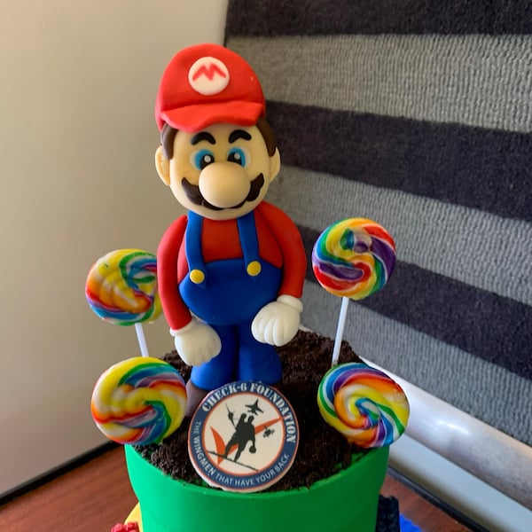 3D Graduation Cake Fondant Toppers ~ Dummy / Faux Cake. Graduation Cap ...