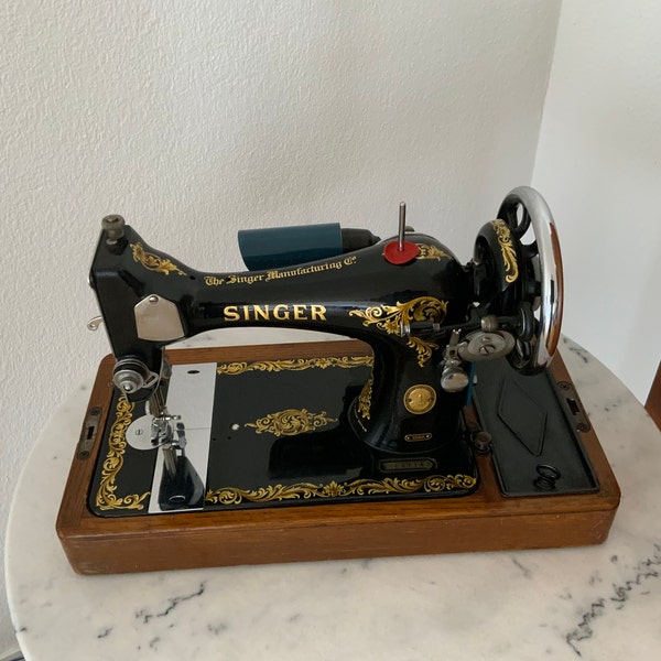 Beautiful 1917 Antique Singer Sewing Machine Model 66K With Lotus ...