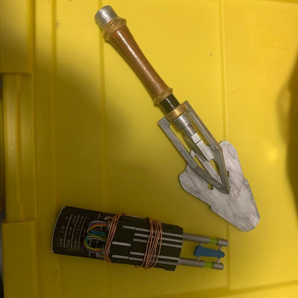 Amy Pond's Sonic Probe Kit (with Faux Phone) Doctor Who - Etsy