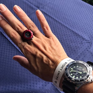 Lunar Gold Floating Crystals Ring Watch - Etsy