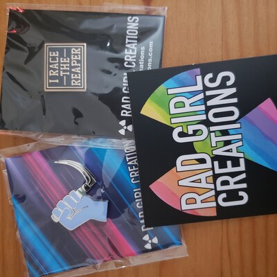 Lenticular Radiology Light Box Enamel Pin Medical Gift Gift for Doctor ...