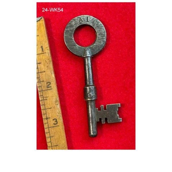 Skeleton Key - Rare Antique GENUINE Frog-legs Bow French Chalet Key ...