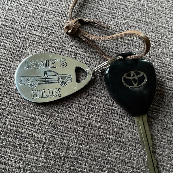 Personalised FORD RANGER Double Cab Keyring 2012-16 Model Any NAME ...