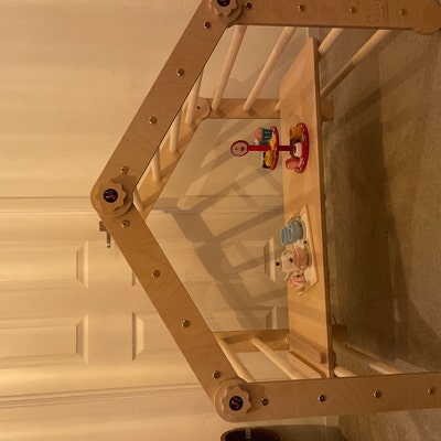Kids Dress up Rack Toy Shelf for Children's Room Kids Clothing Rack ...