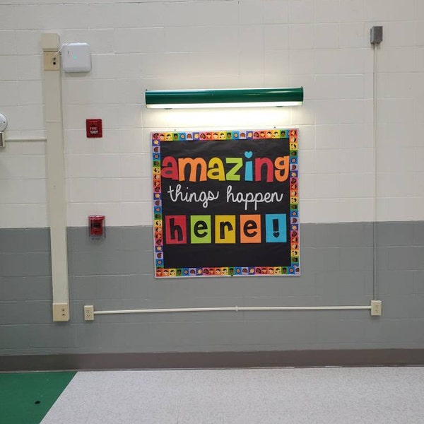 DIGITAL Bulletin Board, Amazing Things Happen Here, Teacher Decor ...