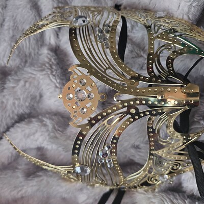 Masquerade Mask, Feather Masquerade Mask, Feather Masks, Mardi Gras ...