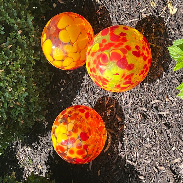 Unique Glass Garden Art, Glass Garden Stakes, Father and Son Glass - Etsy